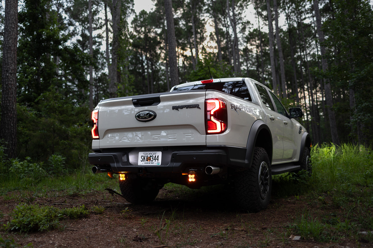 2024 - 2025 Ford Ranger Raptor SPARTAN SERIES CREE LED REVERSE BAR ...