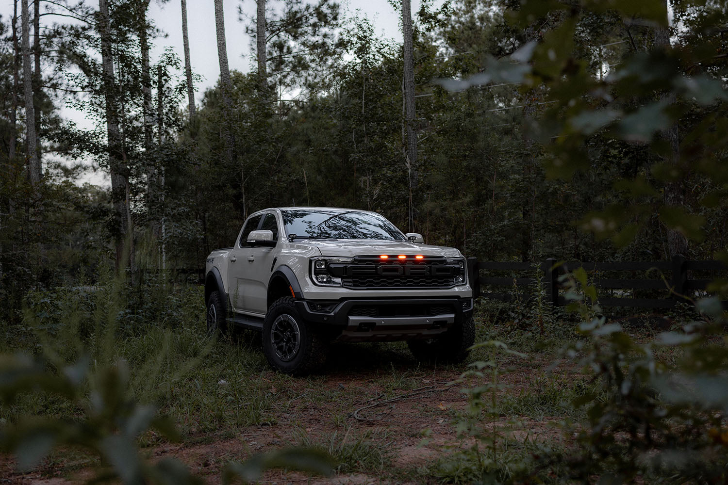 2024+ Ford Ranger Raptor Style Extreme Amber LED grill Kit – F150LEDs.com